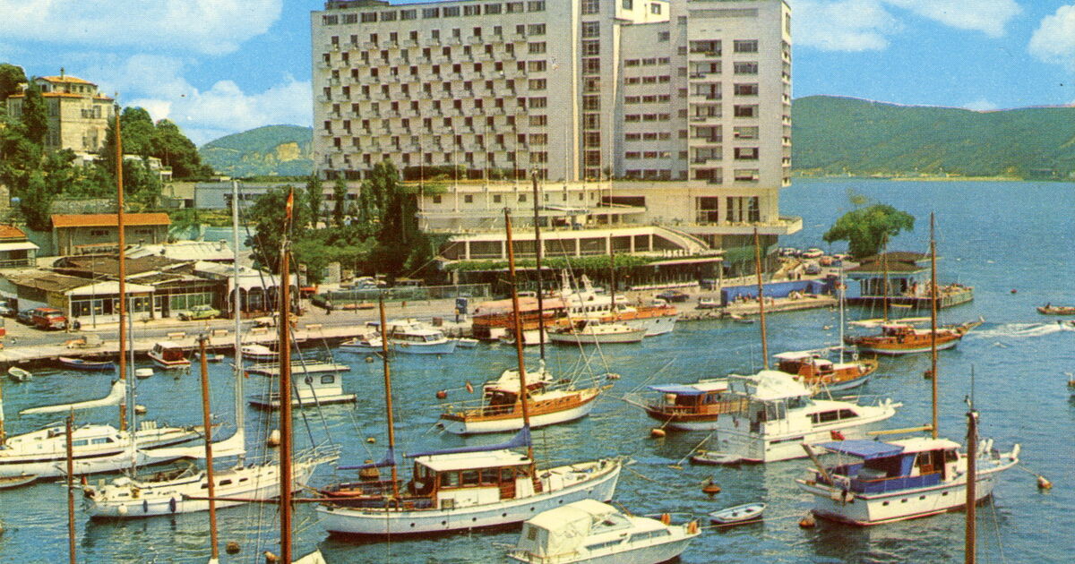 Salt Research: Tarabya Oteli, İstanbul.