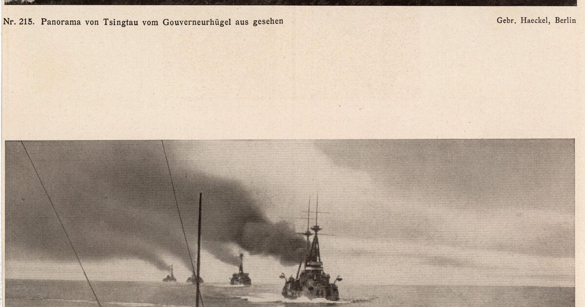 SALT Research: Panorama von Tsingtau vom Gouverneurhügel aus gesehen ...