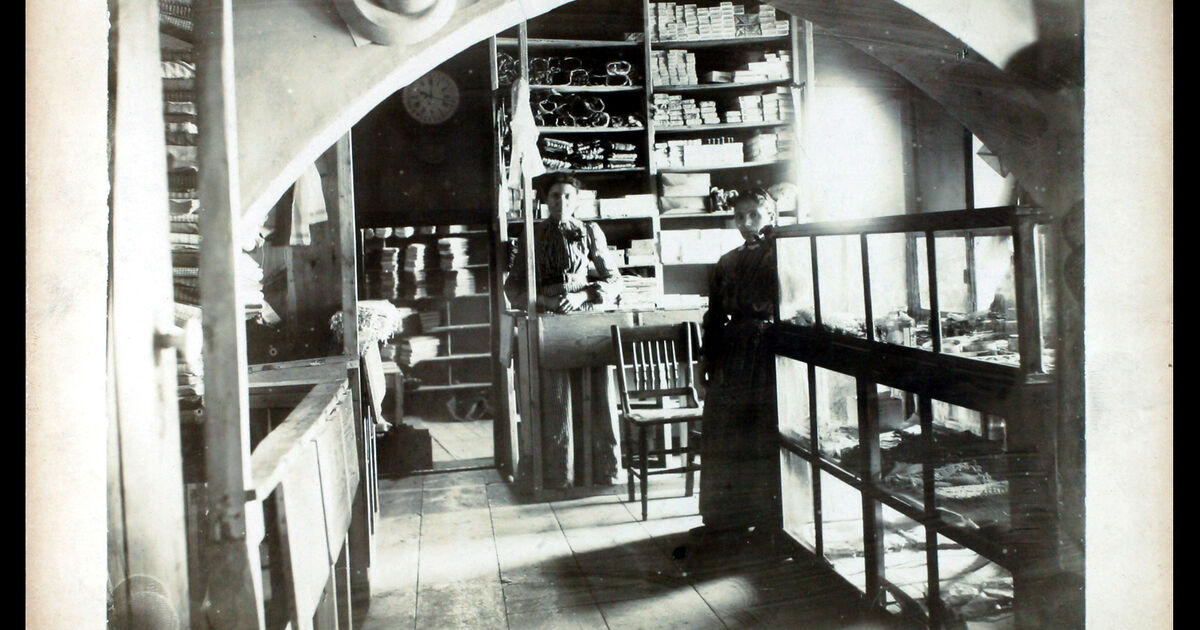 SALT Research: Harpoot, Turkey. Selden Building store for women, first ...
