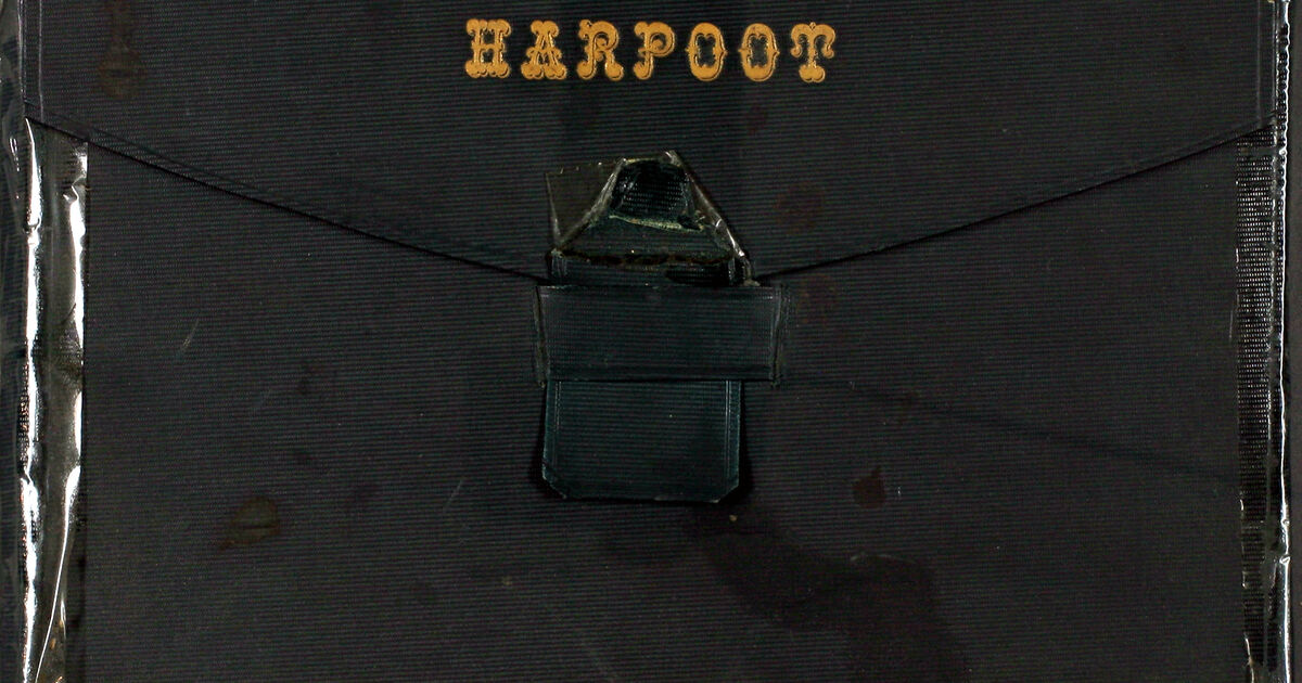 SALT Research: Harpoot photograph box
